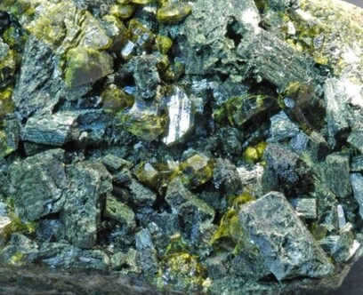 Mineralatlas Lexikon - Uralite