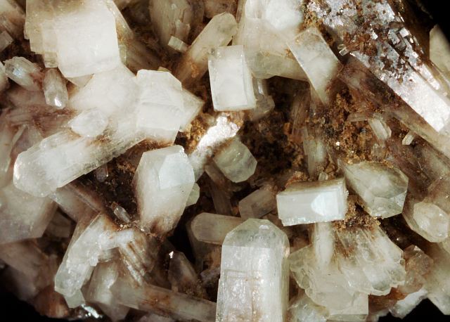 Mineralatlas Lexikon - Edingtonite (english Version)