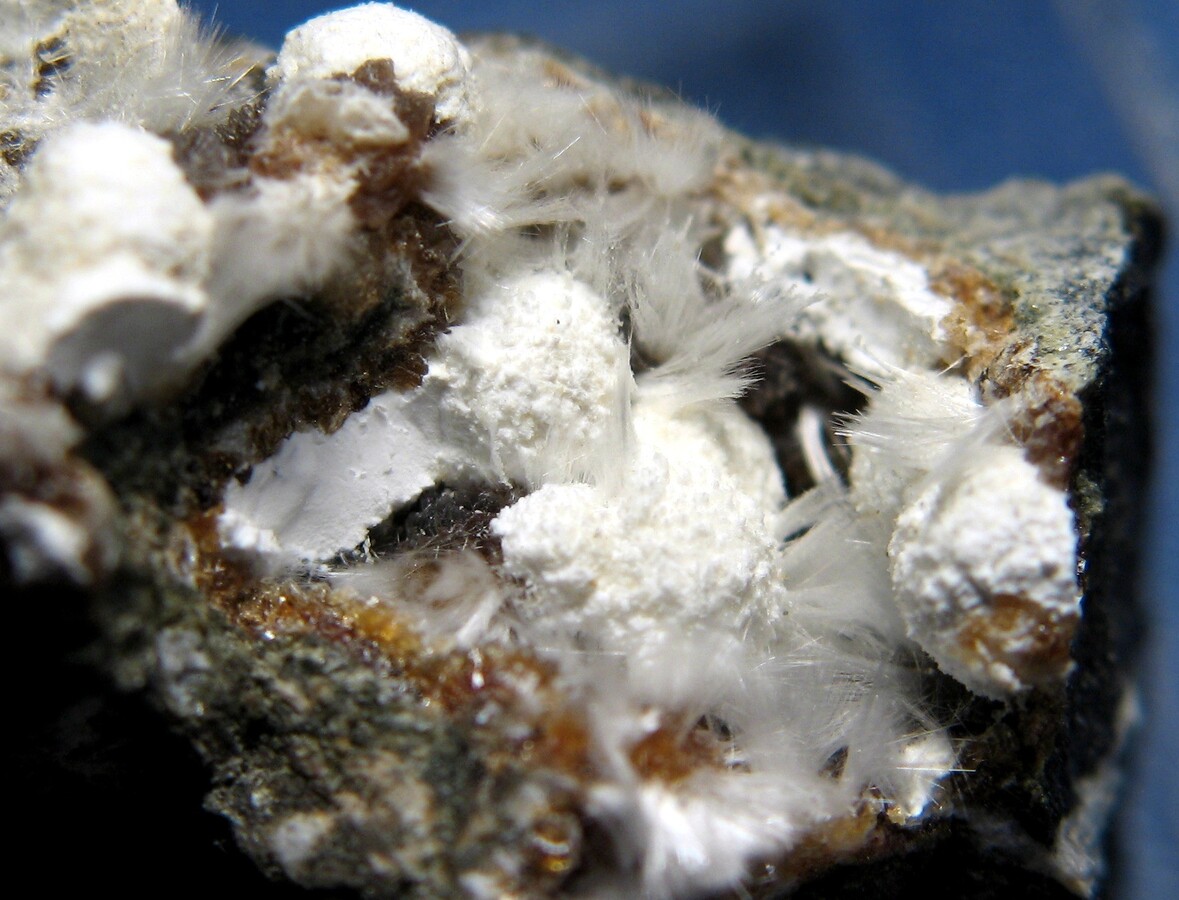 Mineralatlas Lexikon - Tacharanit (english Version)