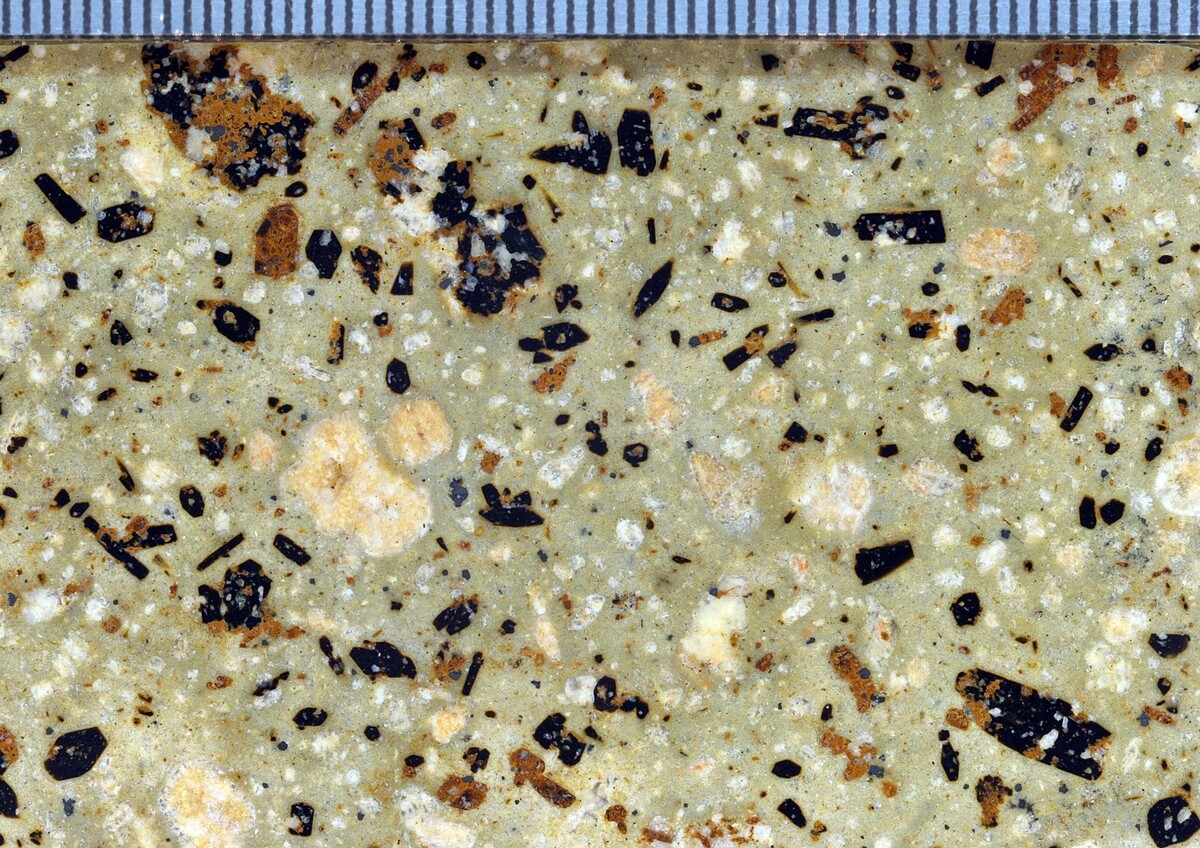 Mineralatlas Lexikon - Magmatische Gesteine