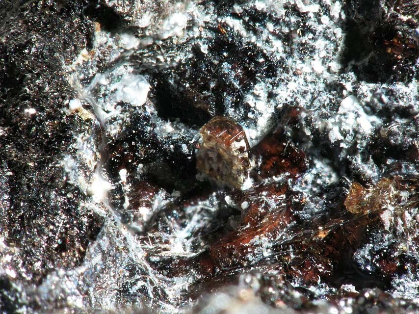 Mineralatlas Lexikon - Okermanit (english Version)