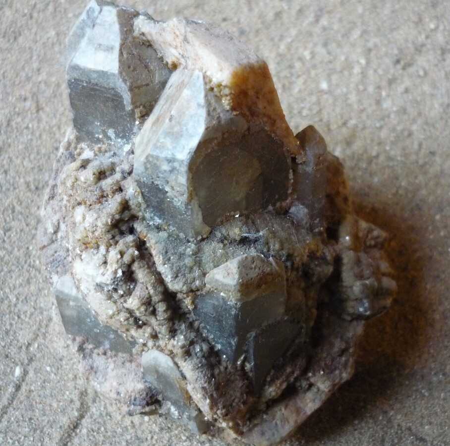 Mineralatlas Lexikon - Gilbertite (english Version)