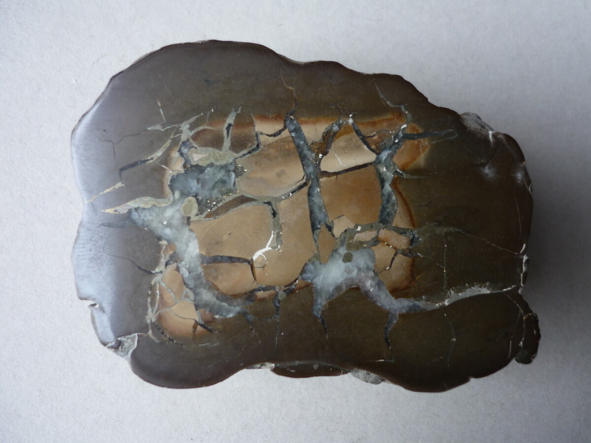 Mineralatlas Lexikon - Toneisenstein