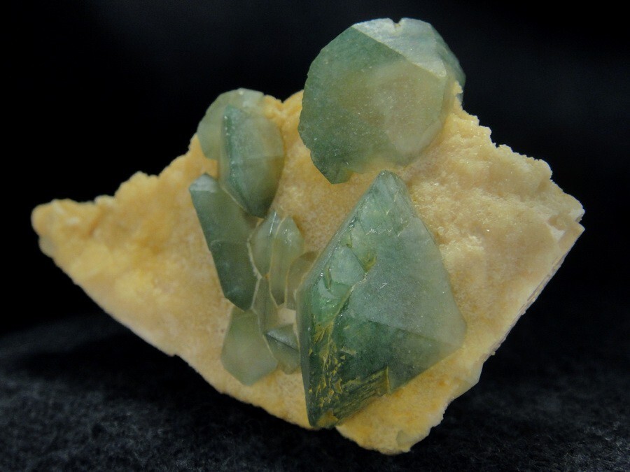 Mineralatlas Lexikon - Apatit-(CaOH)