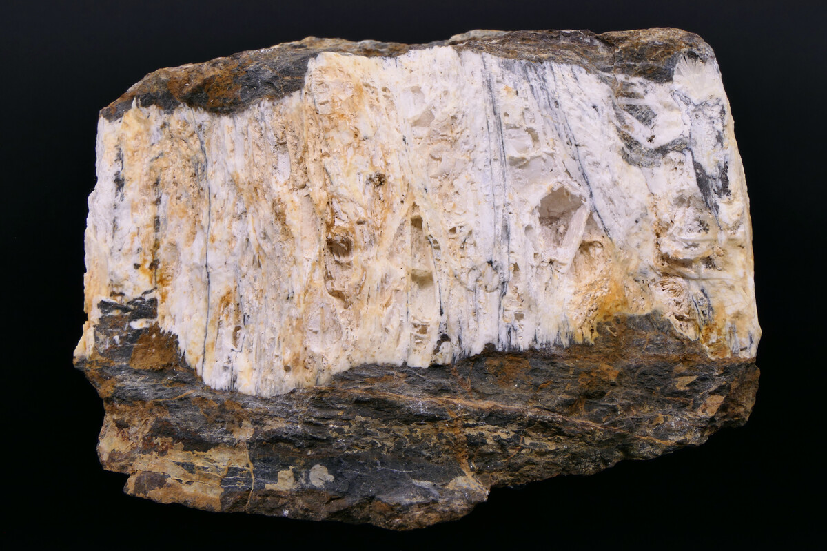 Mineralatlas Lexikon - Huntit (english Version)