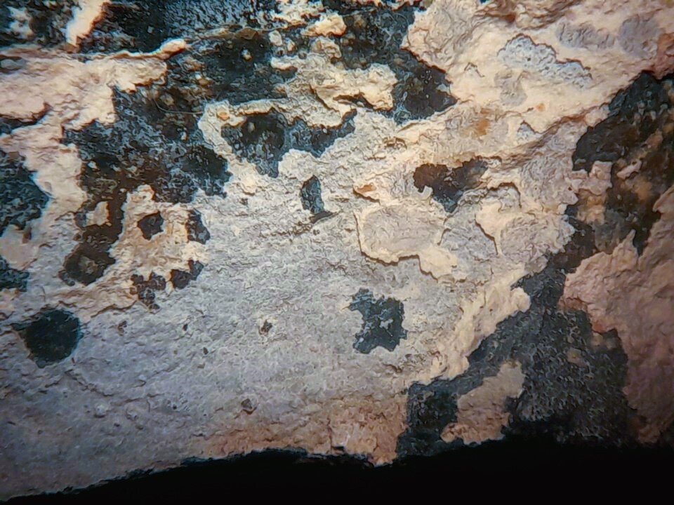 Mineralatlas Lexikon - Huntite